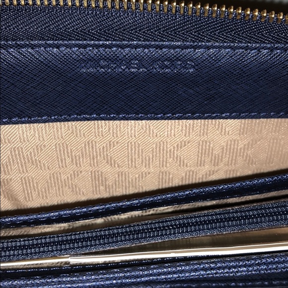 Michael Kors | Bags | Michael Kors Wallet Navy | Poshmark